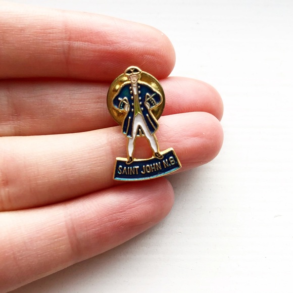 Vintage | Jewelry | Vintage Saint John Nb Colonial Settler Lapel Pin ...